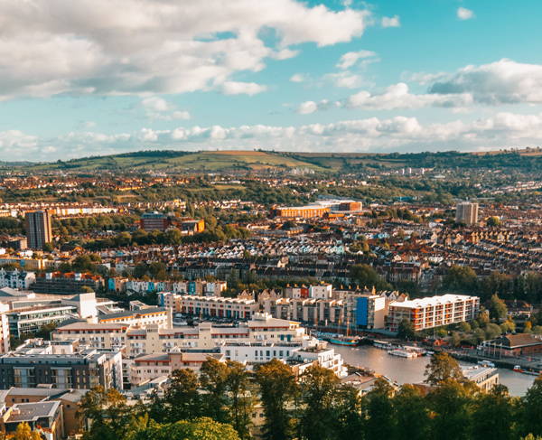 Innovative lifting solutions since 1963 - Kranlyft Group