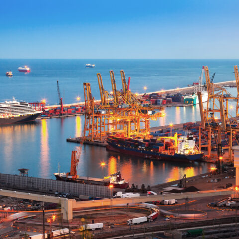 Efficient lifting solutions - Kranlyft UK